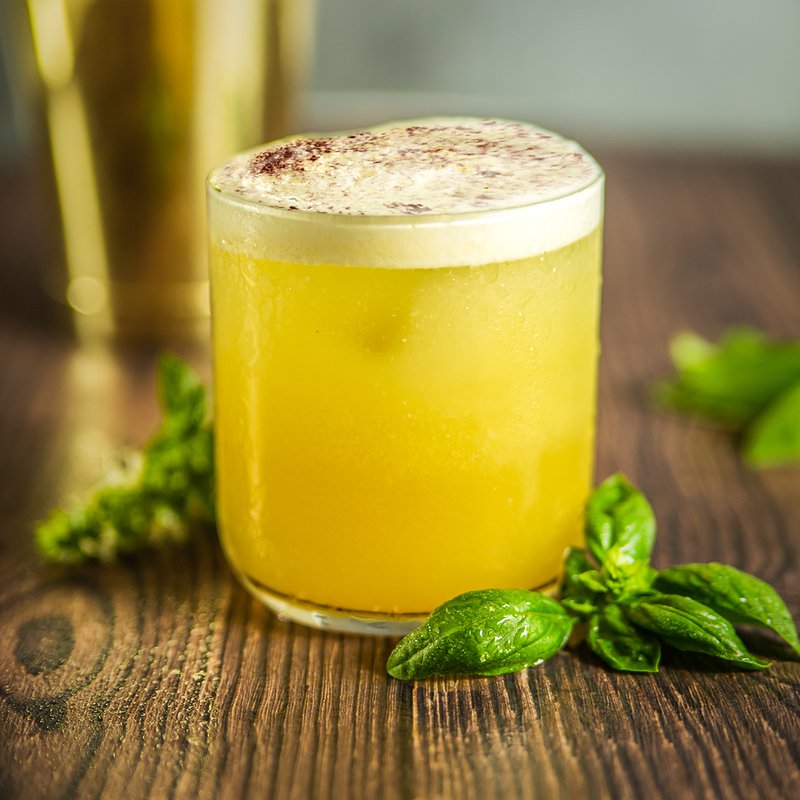 Floral Bubbles | Cava Cocktails | D.O. Cava